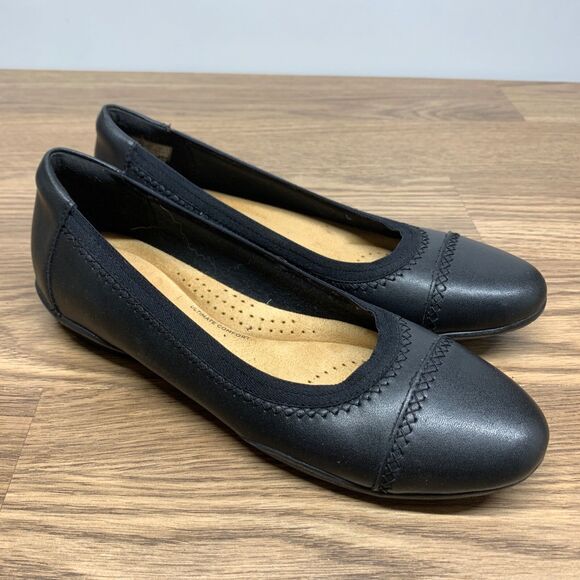 Clarks | Shoes | Clarks Sara Bay Ballet Flats In Black Leather 7 M Slip ...